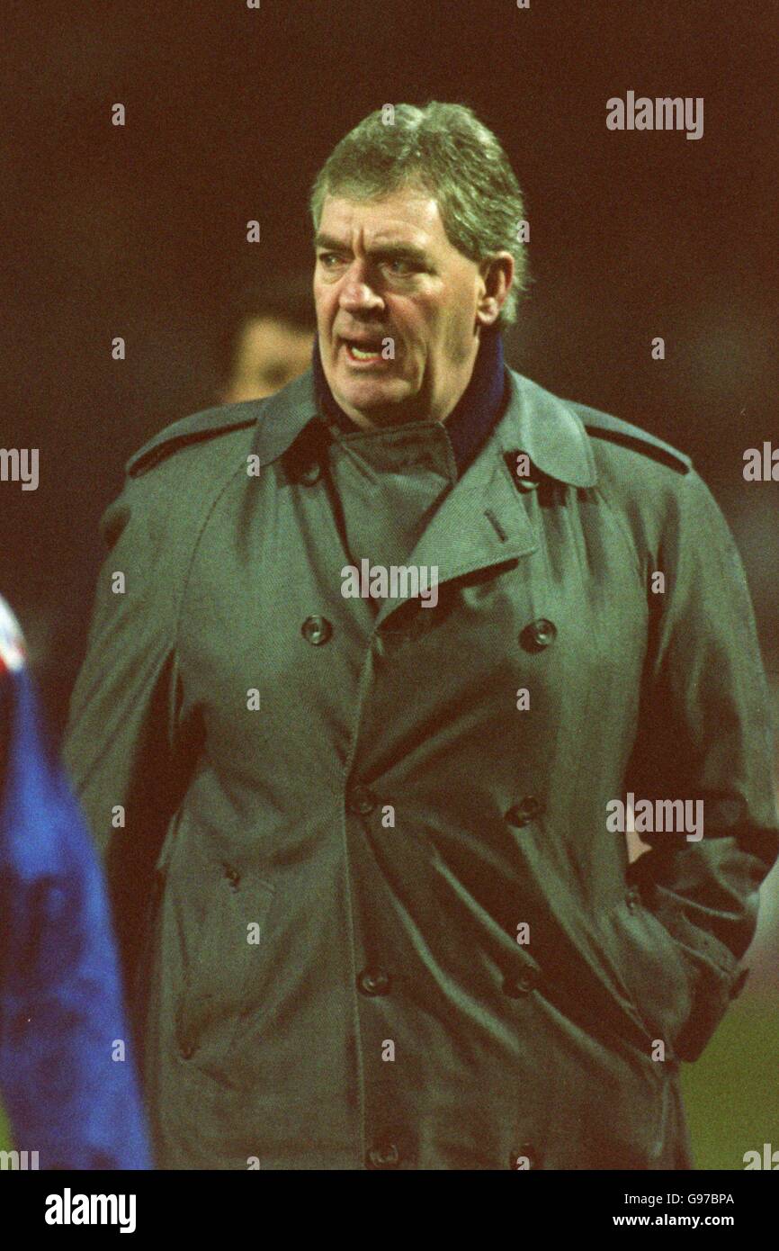 Lawrie mcmenemy hi-res stock photography and images - Alamy