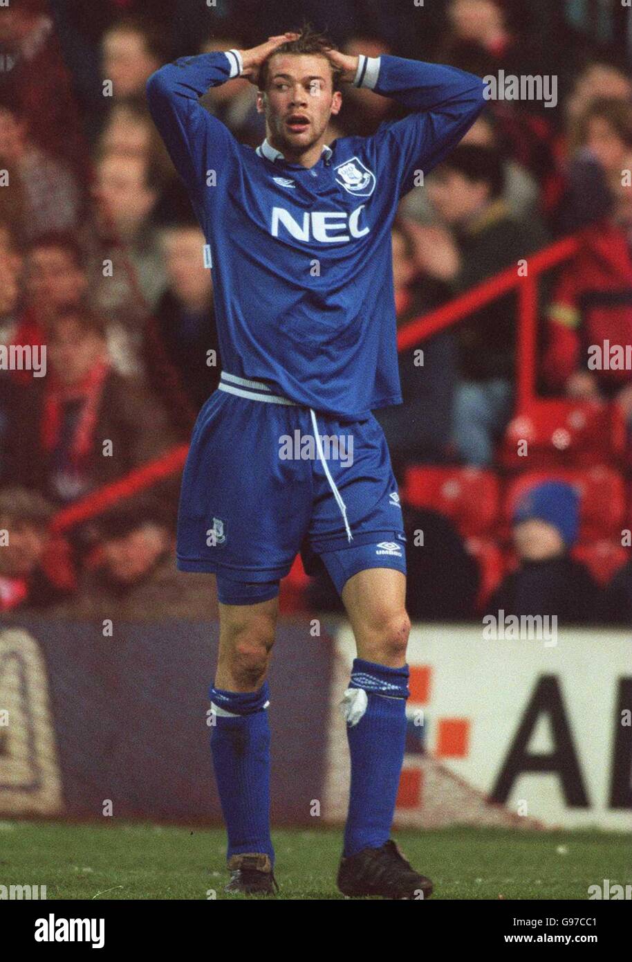 Duncan ferguson hi-res stock photography and images - Alamy