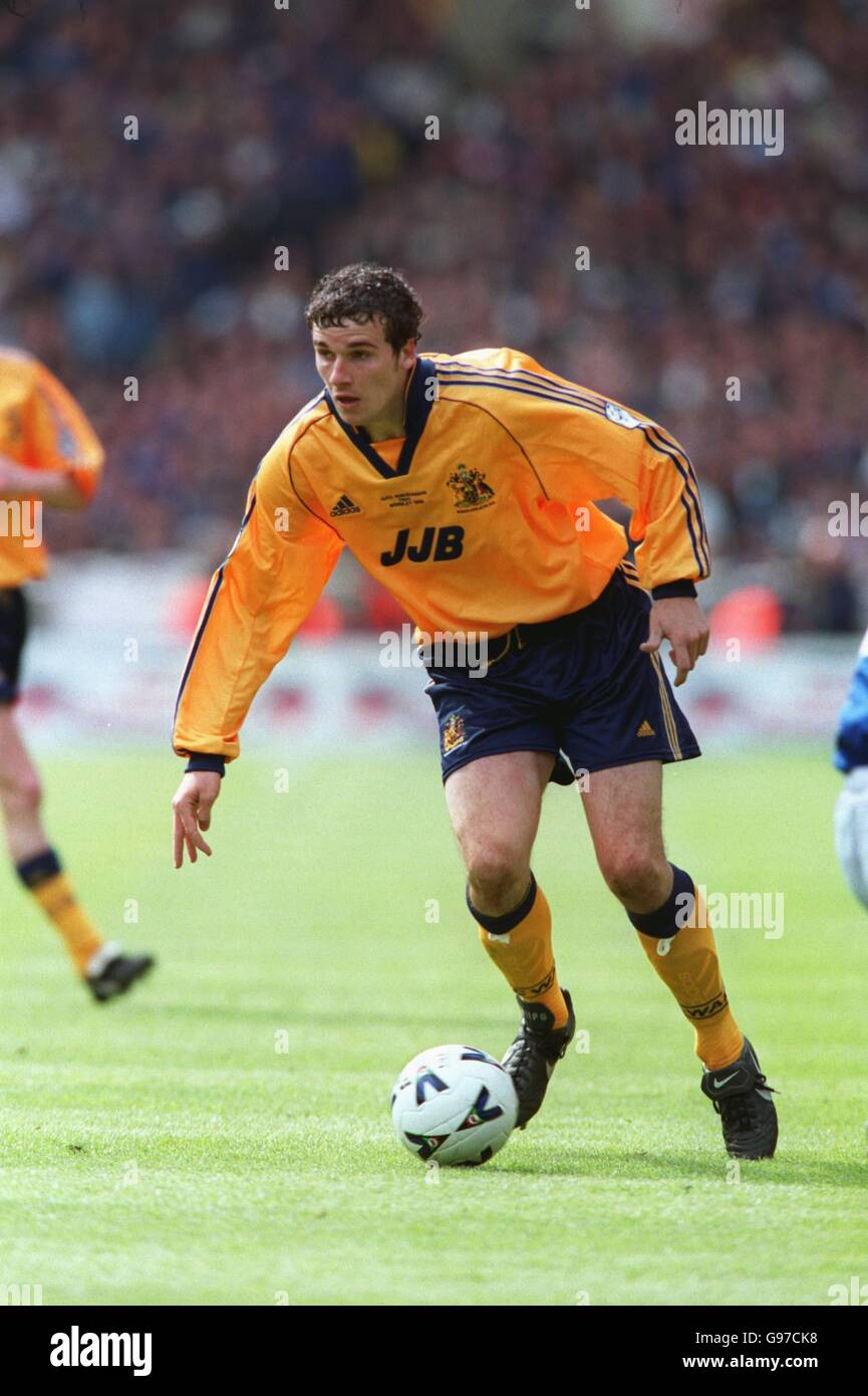 Simon haworth wigan hi-res stock photography and images - Alamy