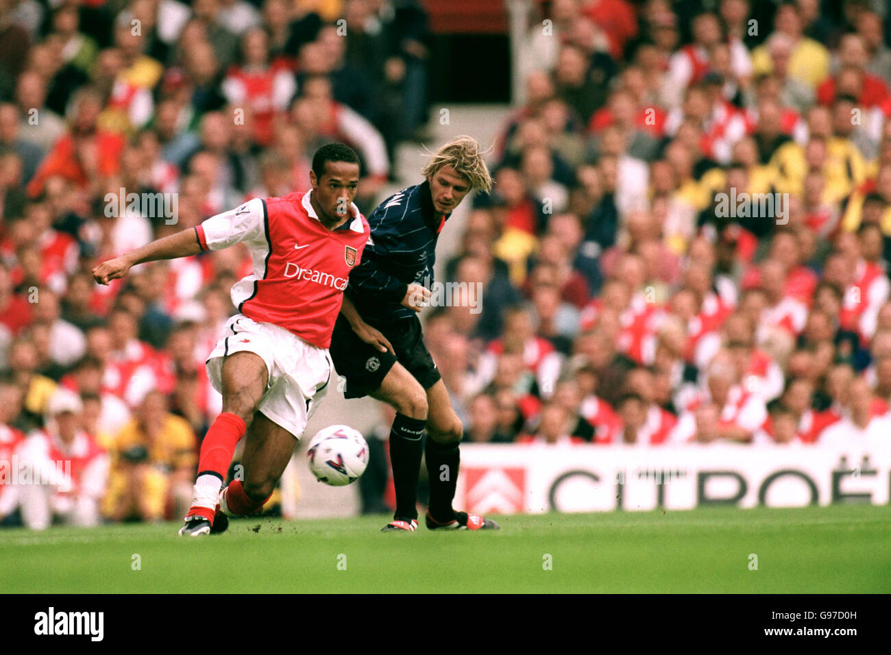 David beckham and thierry henry hi-res stock photography and images - Alamy