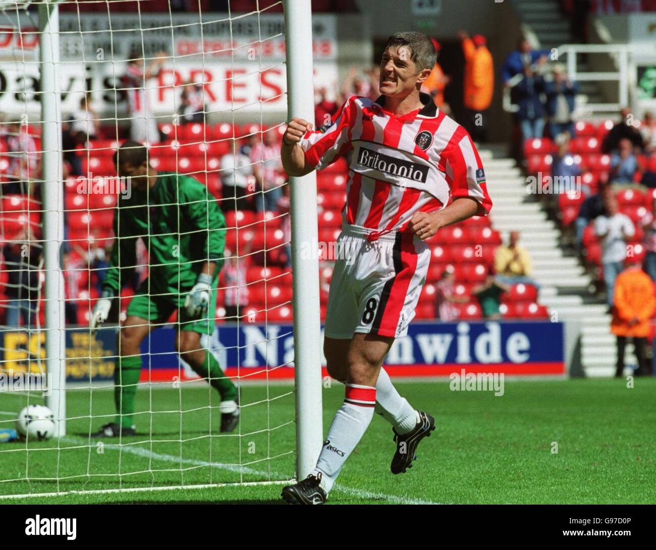 Stoke citys graham kavanagh hi-res stock photography and images - Alamy