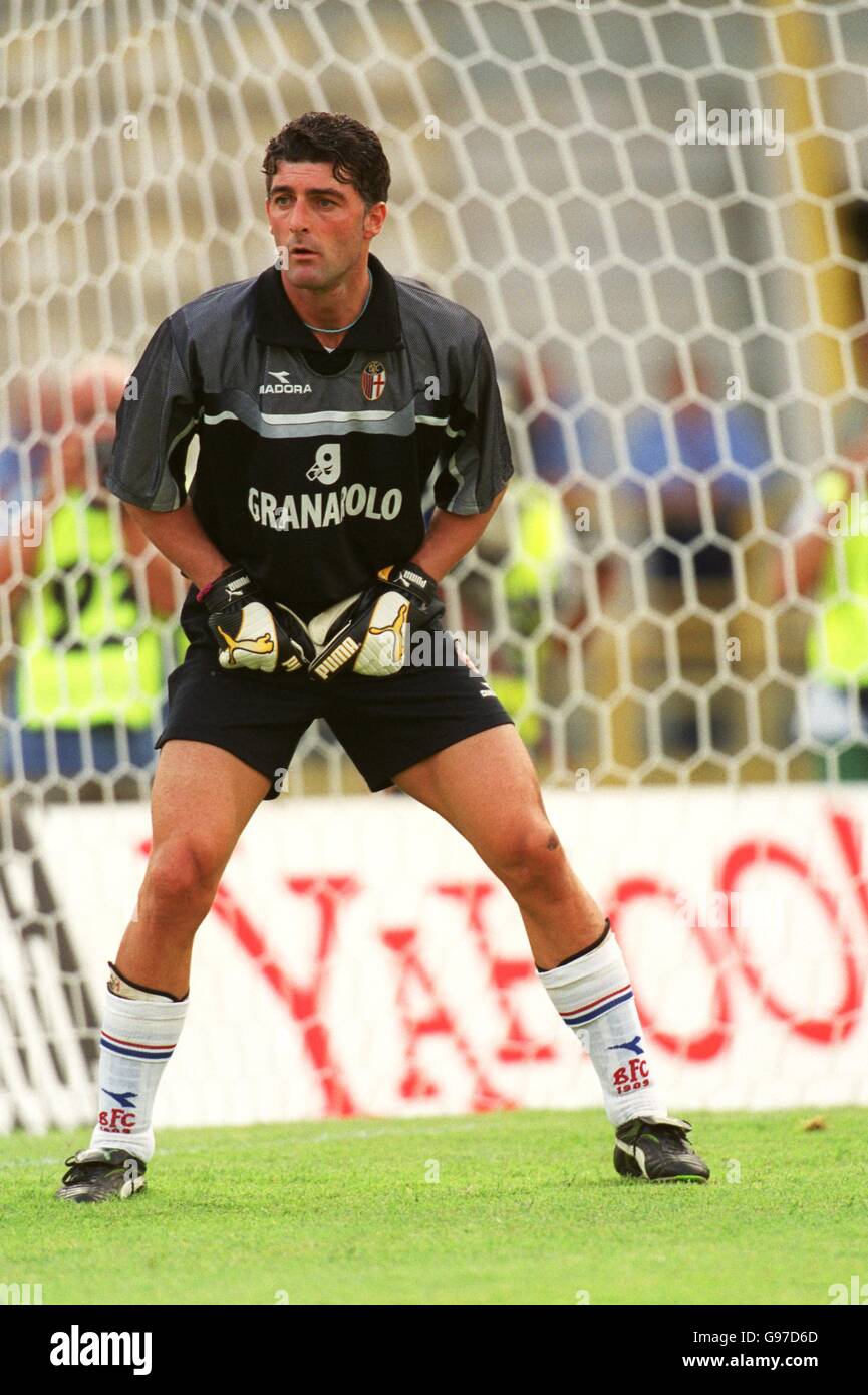 Bologna goalkeeper gianluca pagliuca hi-res stock photography and ...