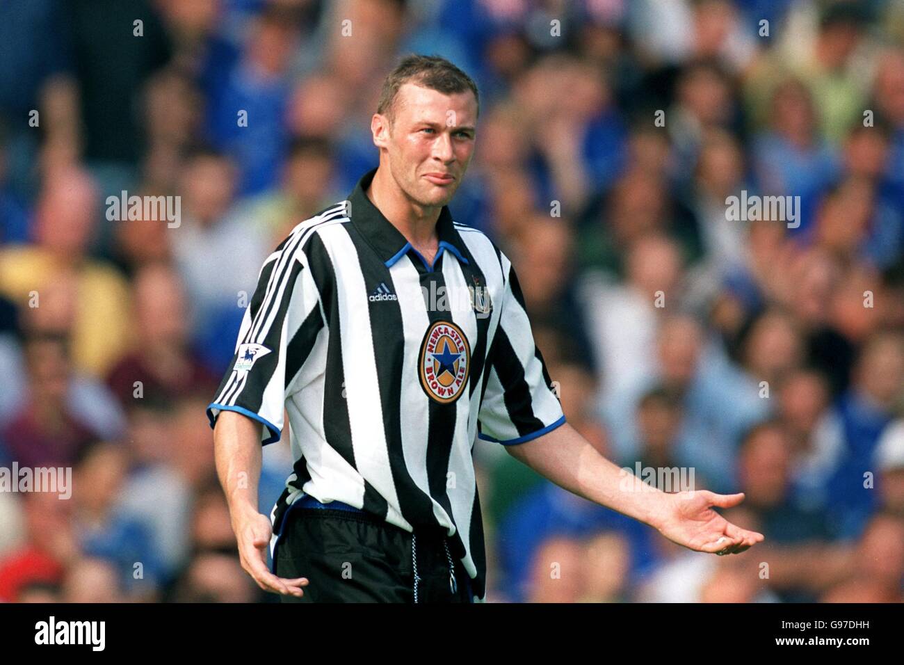 Duncan ferguson chelsea hi-res stock photography and images - Alamy