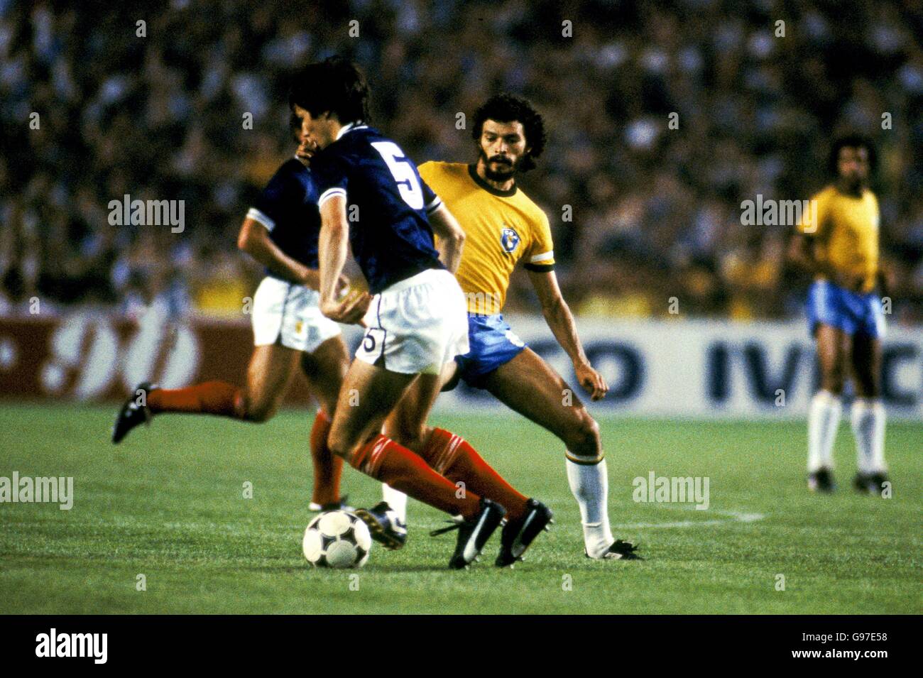 Football world cup 1982 scotland hi-res stock photography and images ...