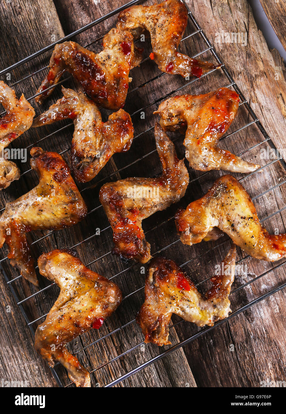 Delicious spicy chicken wings hi-res stock photography and images - Alamy