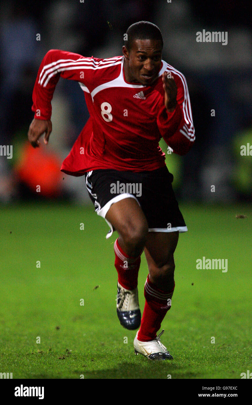Ricky shakes hi-res stock photography and images - Alamy