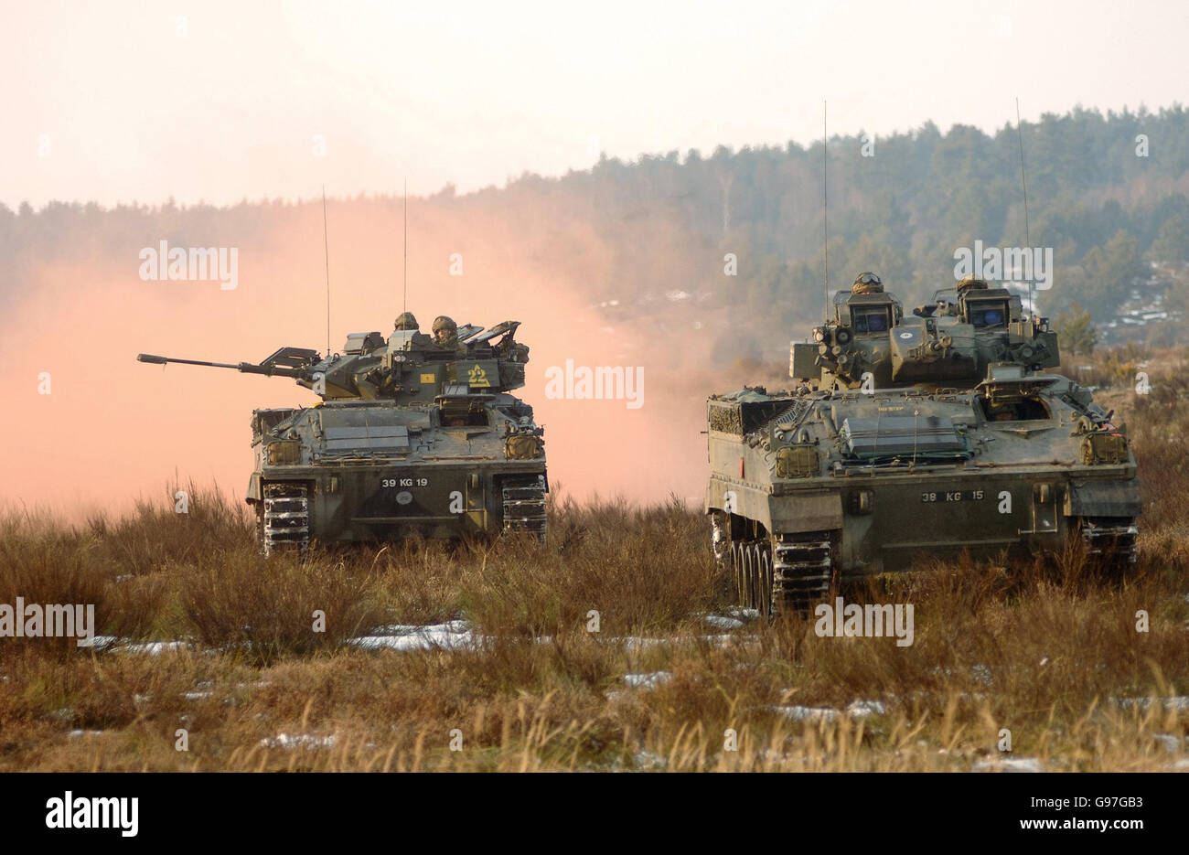 Soldiers from the 1st battalion of the scots guards hi-res stock ...