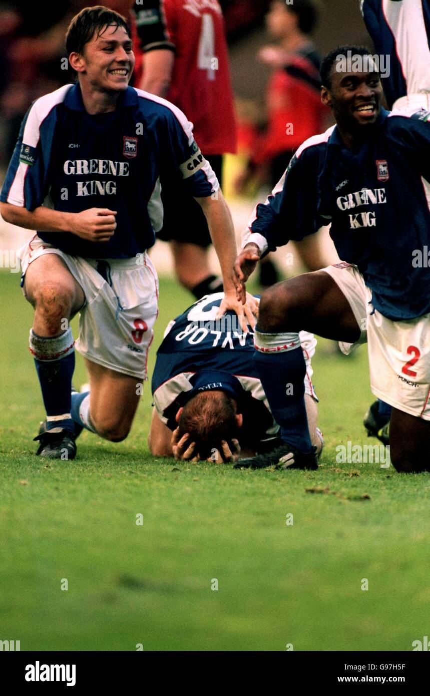 Ipswich Town's Richard Naylor (centre) celebrates after scoring the ...