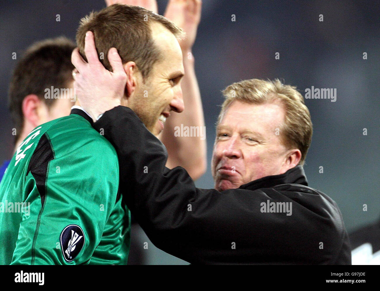 Middlesbrough manager Steve McClaren congratulates goalkeeper Mark ...