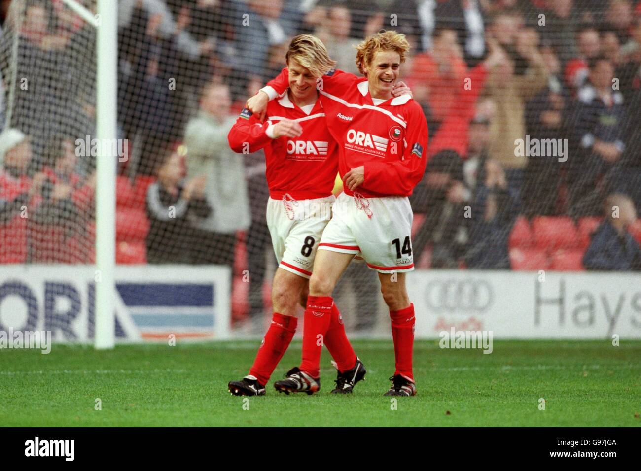 Martin bullock hi-res stock photography and images - Alamy