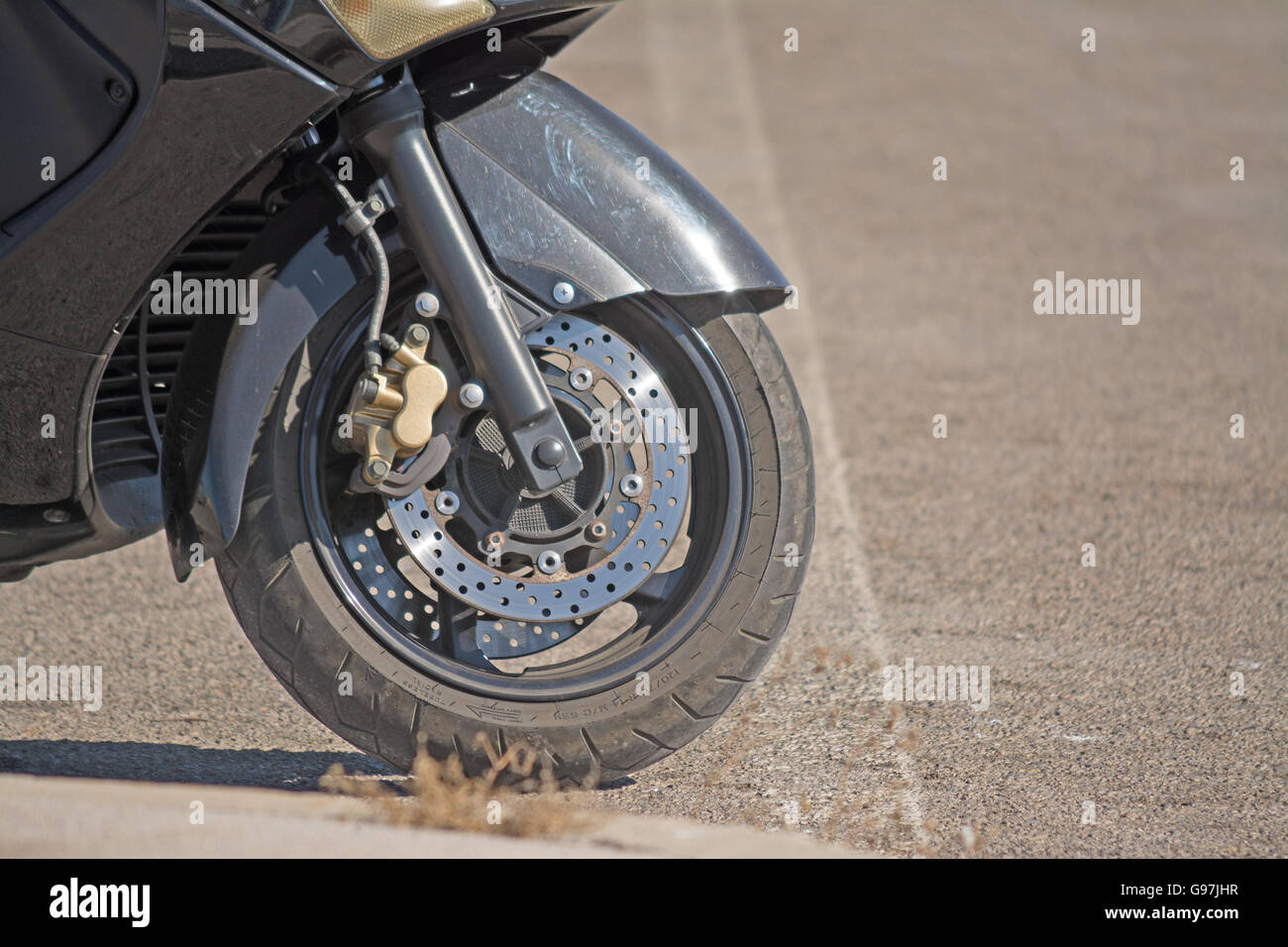 Scooter brakes hi-res stock photography and images - Alamy