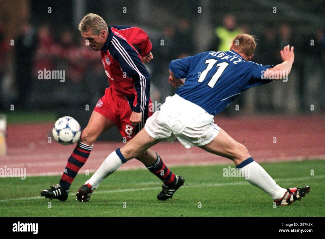 Thomas strunz of bayern munich hi-res stock photography and images - Alamy