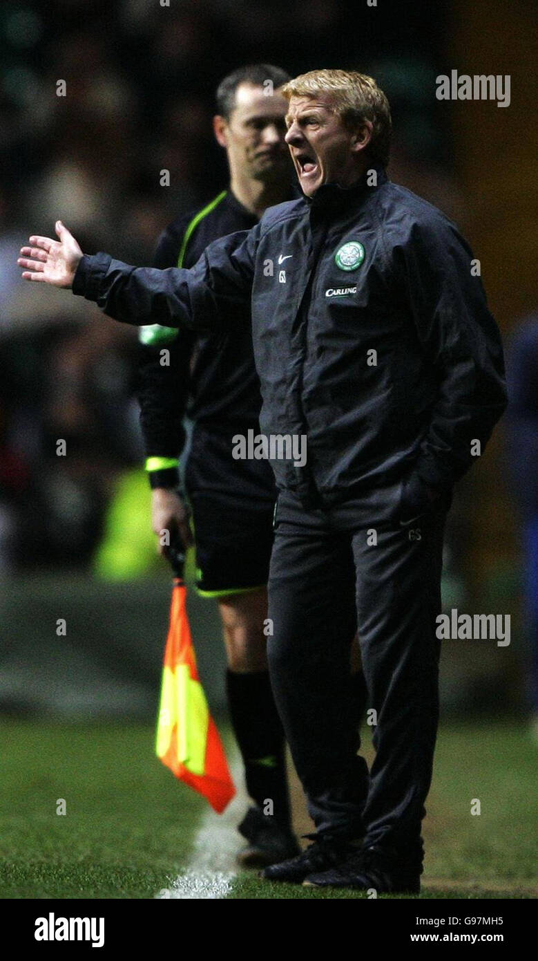 Andrew strachan hi-res stock photography and images - Alamy