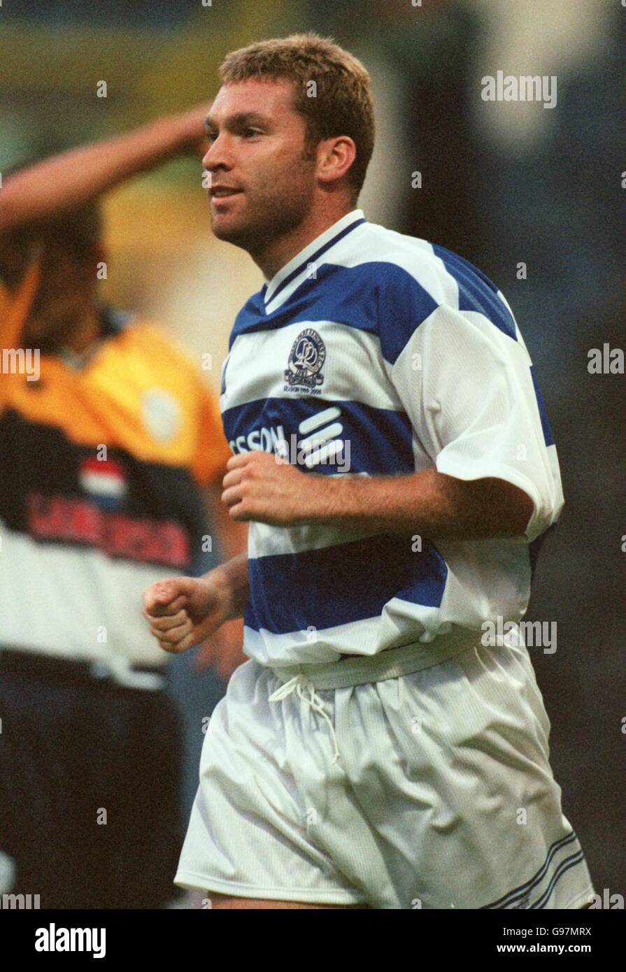 Queens park rangers kevin gallen hi-res stock photography and images ...