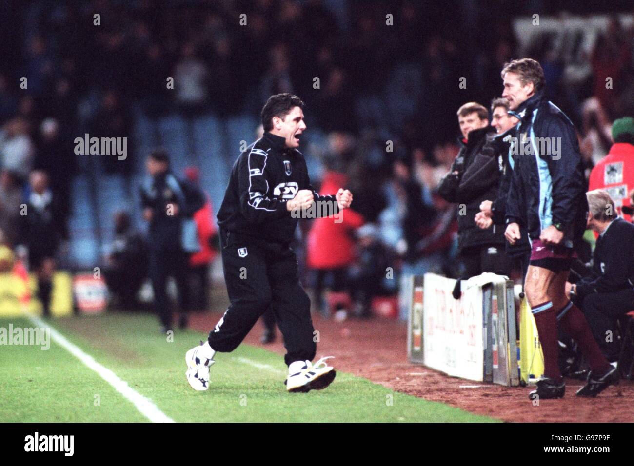 Aston Villa's manager John Gregory celebrates the second goal Stock ...