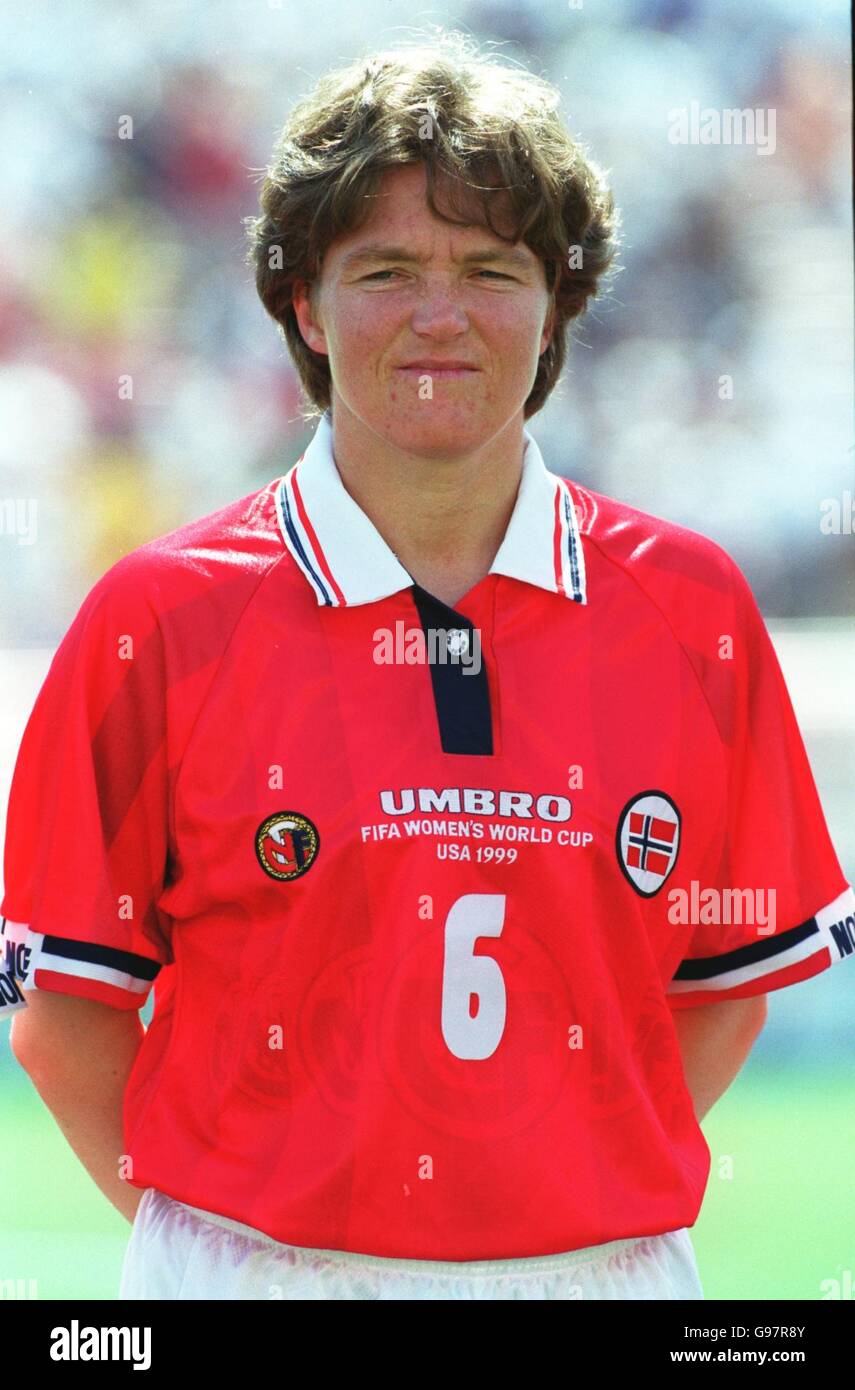 Hege riise norway hi-res stock photography and images - Alamy