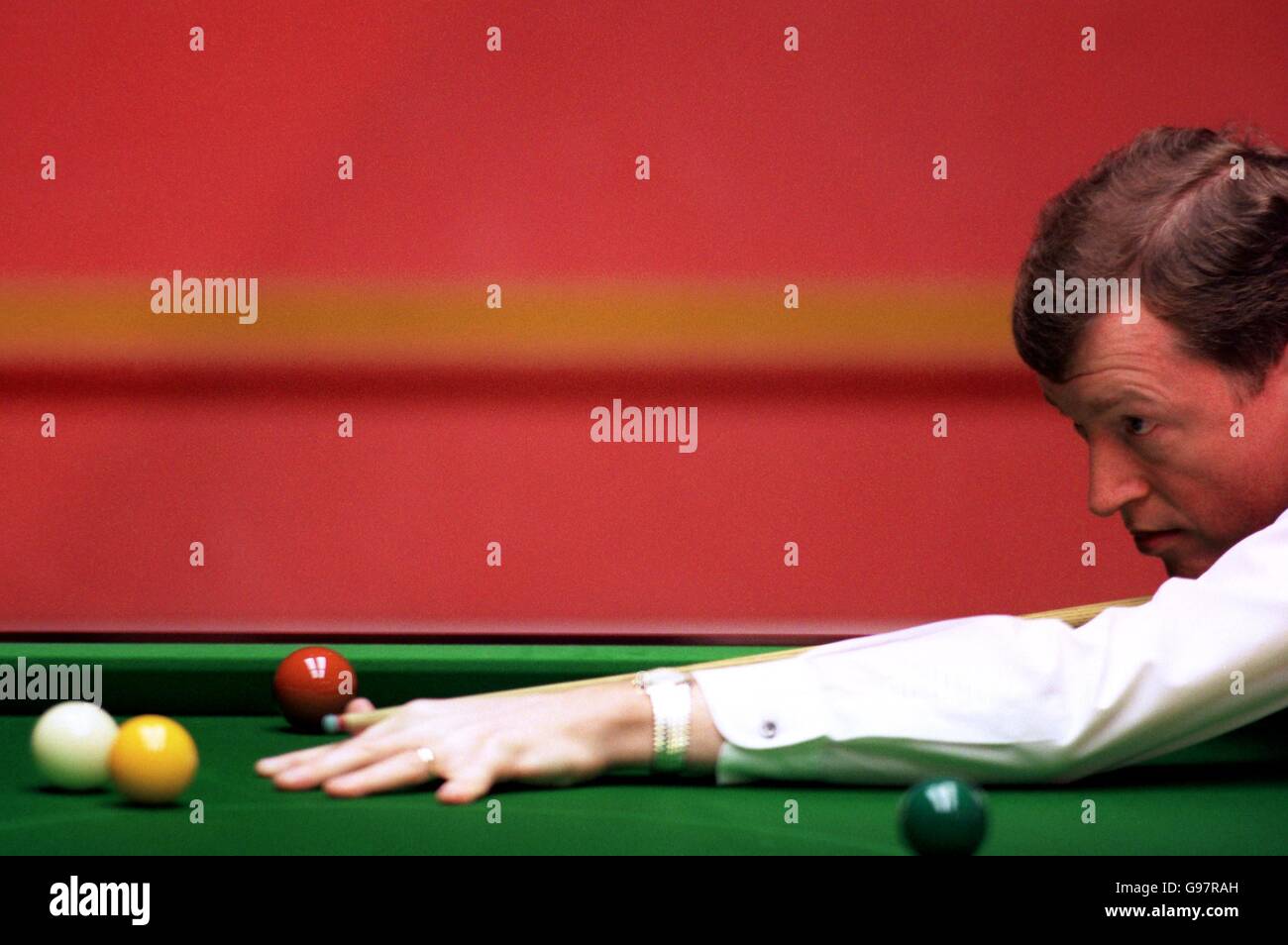 Snooker embassy world championship first round steve davis joe perry hi ...