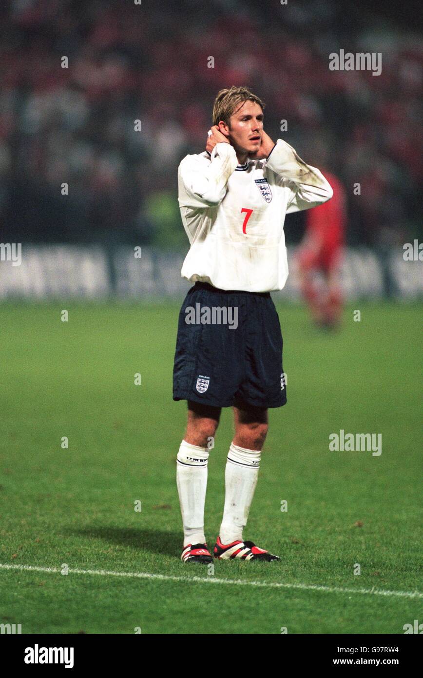 Beckham 2000 hi-res stock photography and images - Alamy