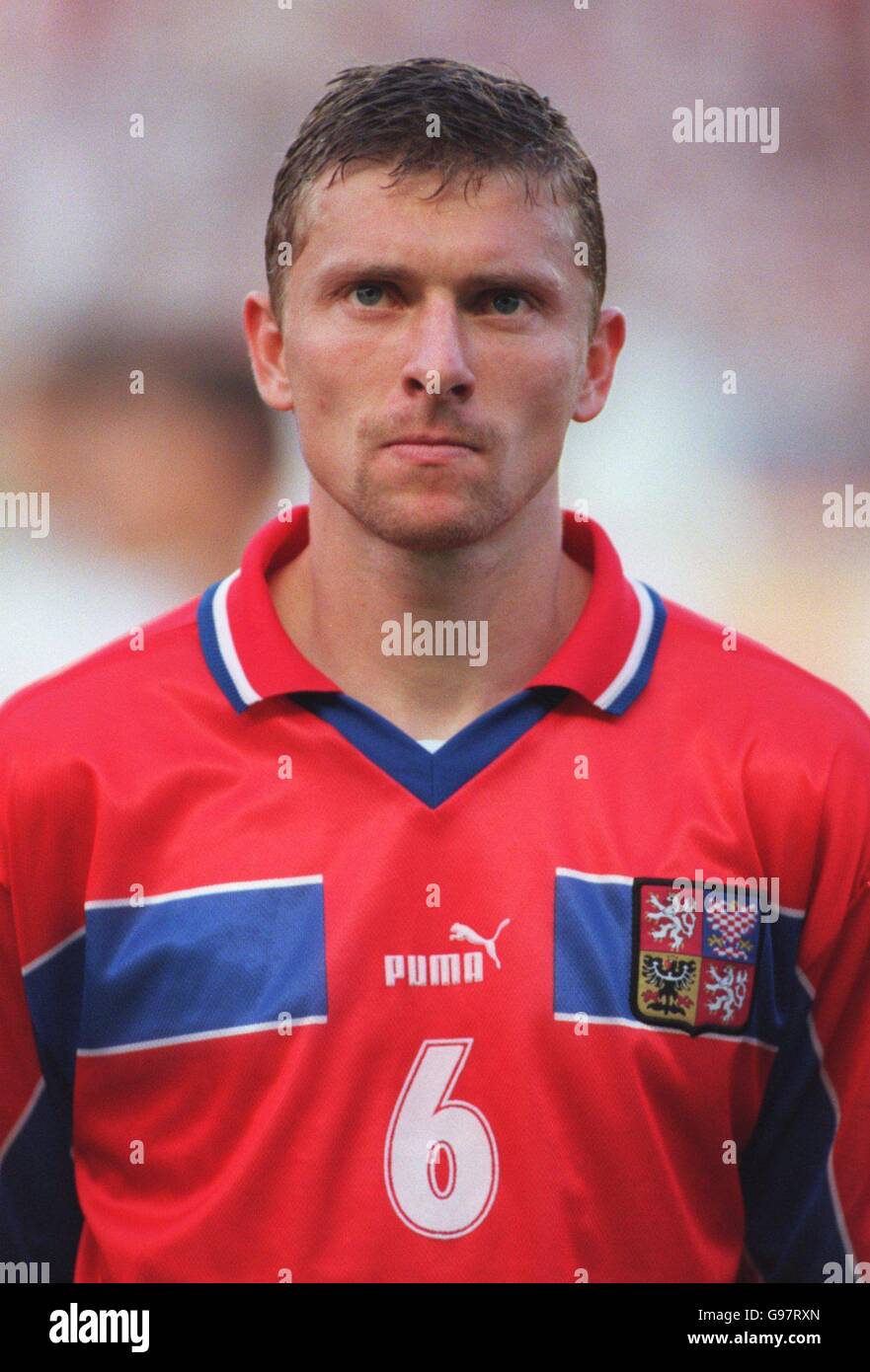 Soccer euro 2000 qualifier group nine czech republic v scotland hi-res ...