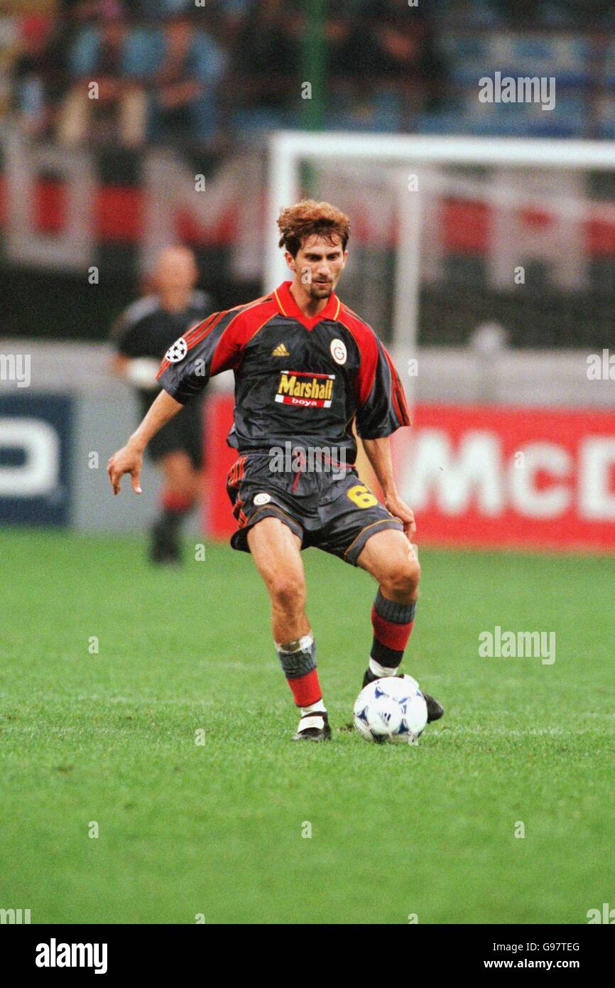 Ac milan v galatasaray hi-res stock photography and images - Alamy