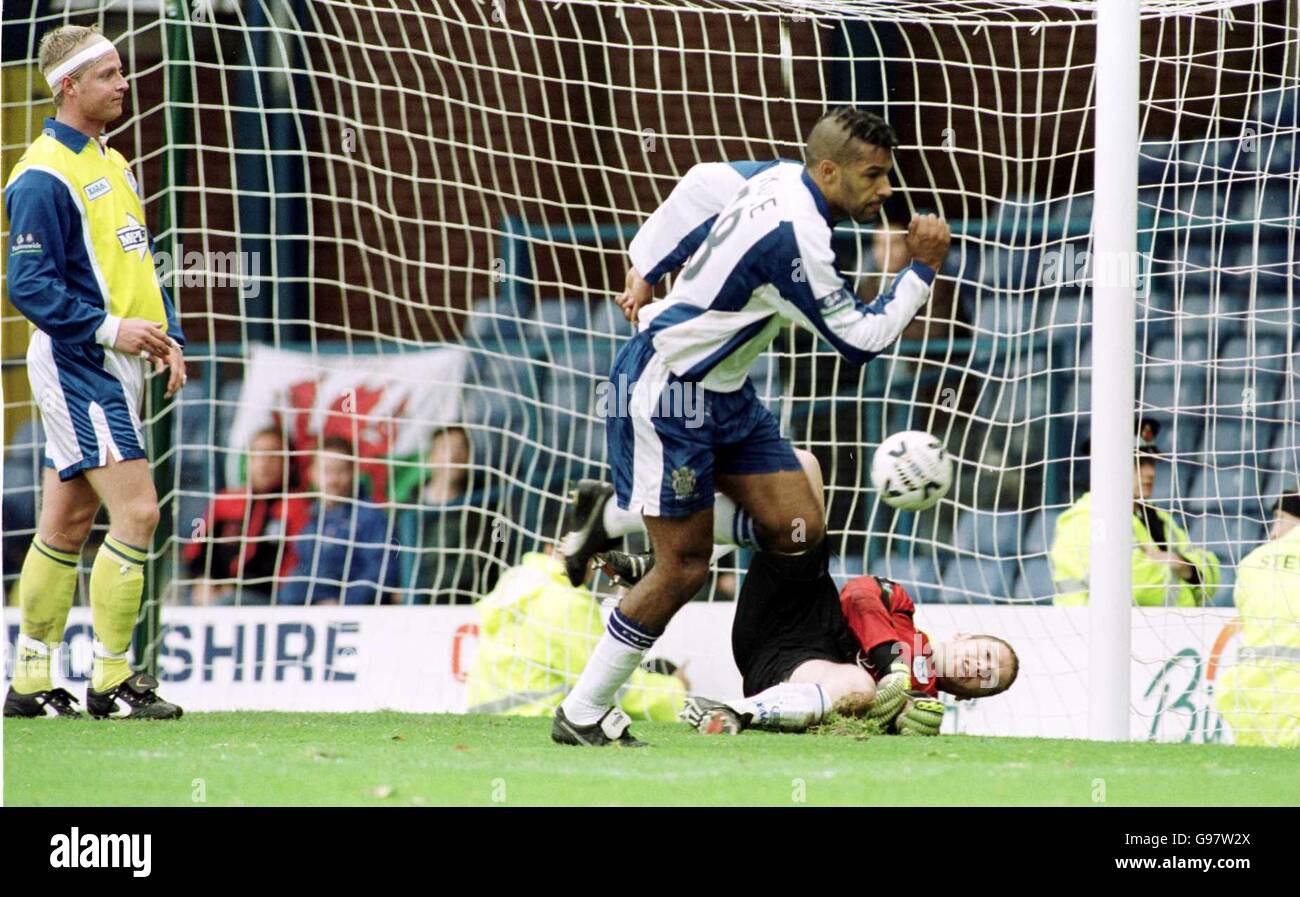 Soccer - Nationwide Division Two - Bury v Cardiff City. Bury's Andy ...