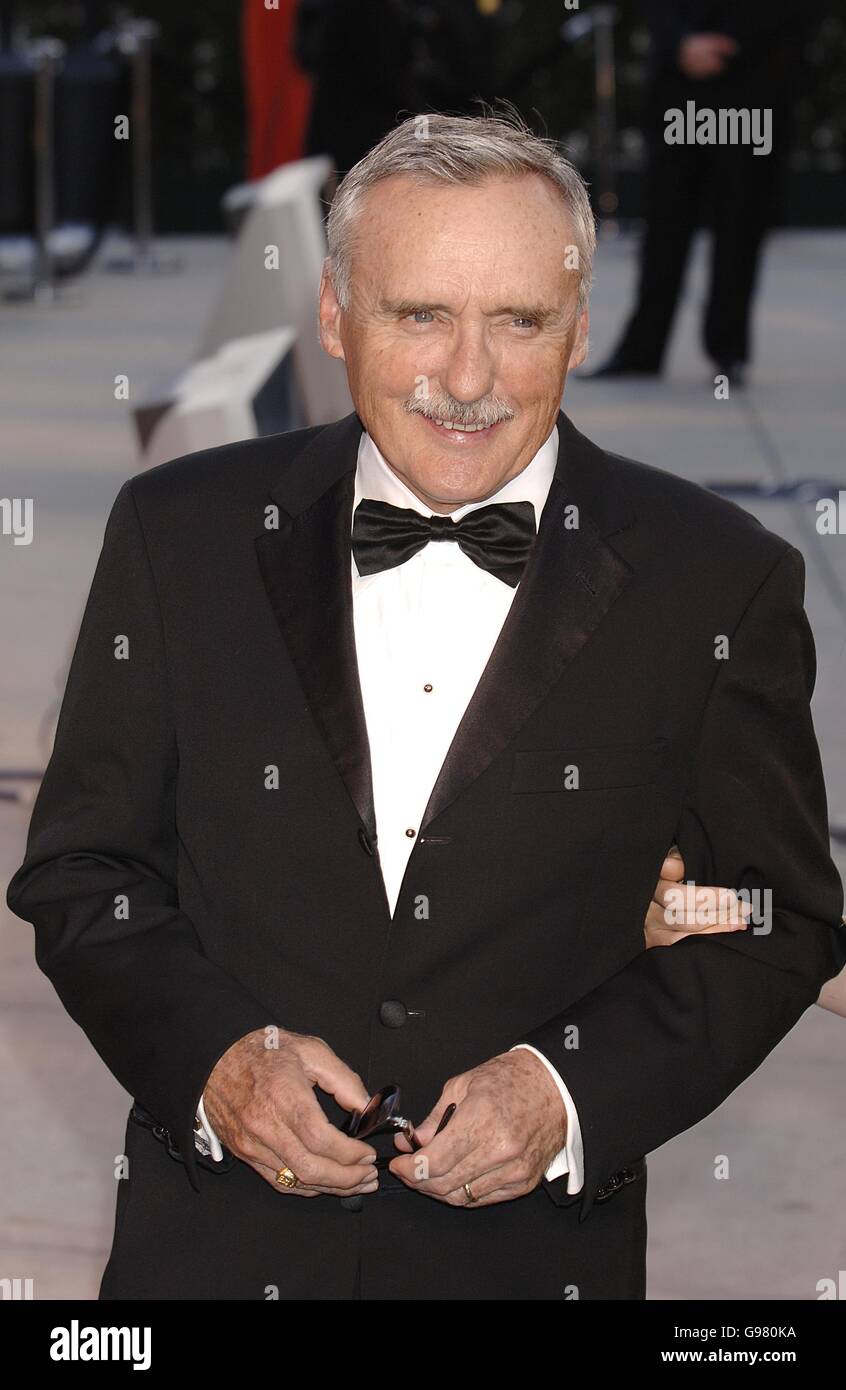 Vanity Fair Post Oscars Party - Mortons Restaurant. Dennis Hopper ...