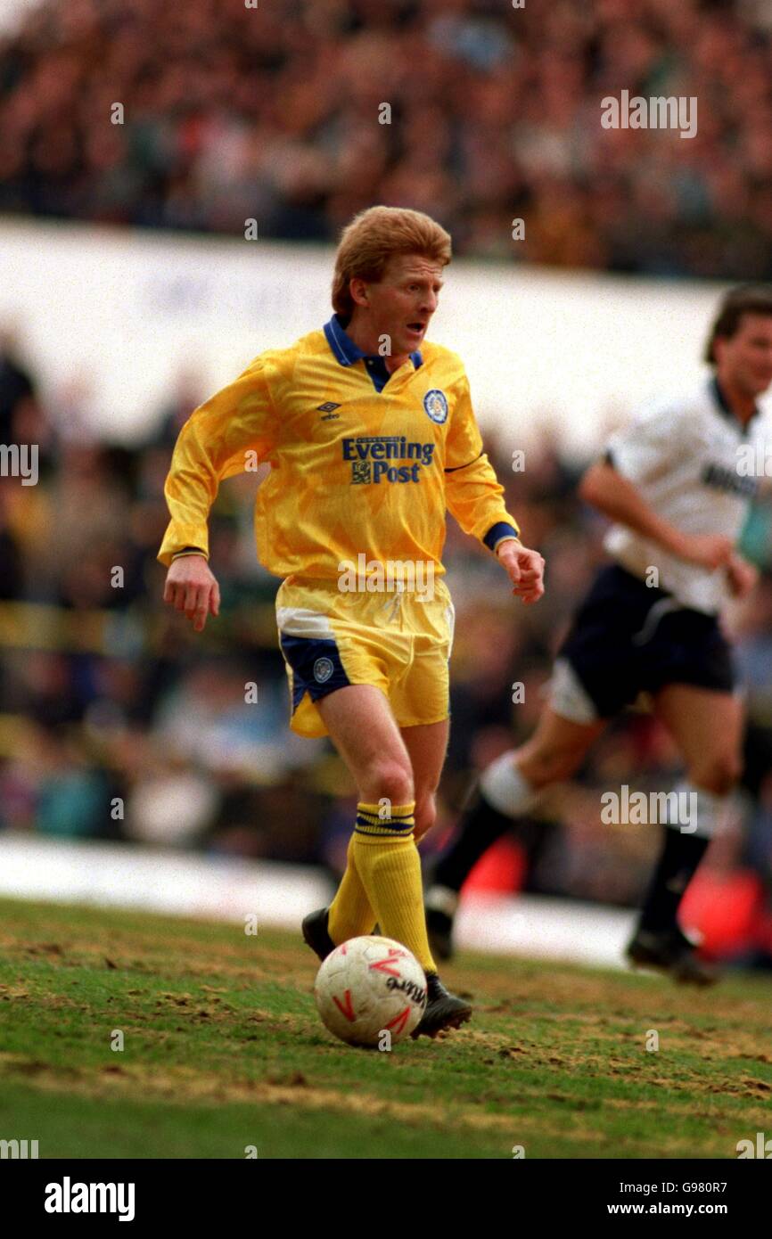 Leeds gordon strachan hi-res stock photography and images - Alamy