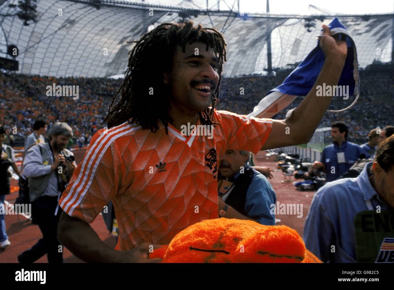 Ruud gullit holland hi-res stock photography and images - Alamy