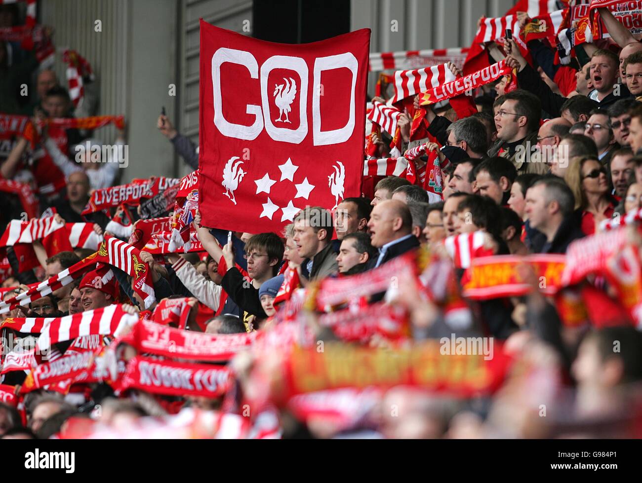 Premiership flag banner hi-res stock photography and images - Alamy