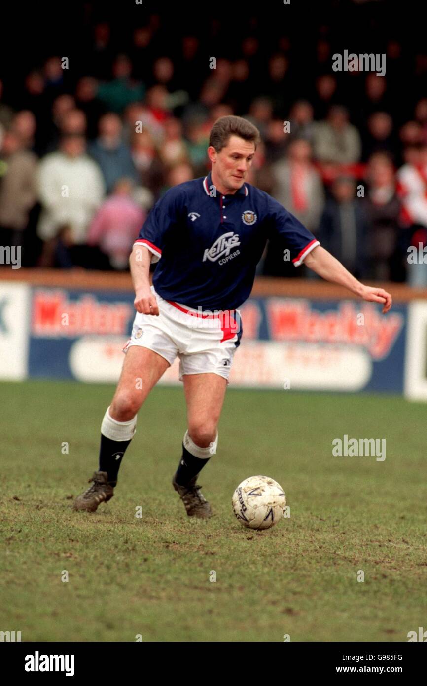 Simon stainrod hi-res stock photography and images - Alamy