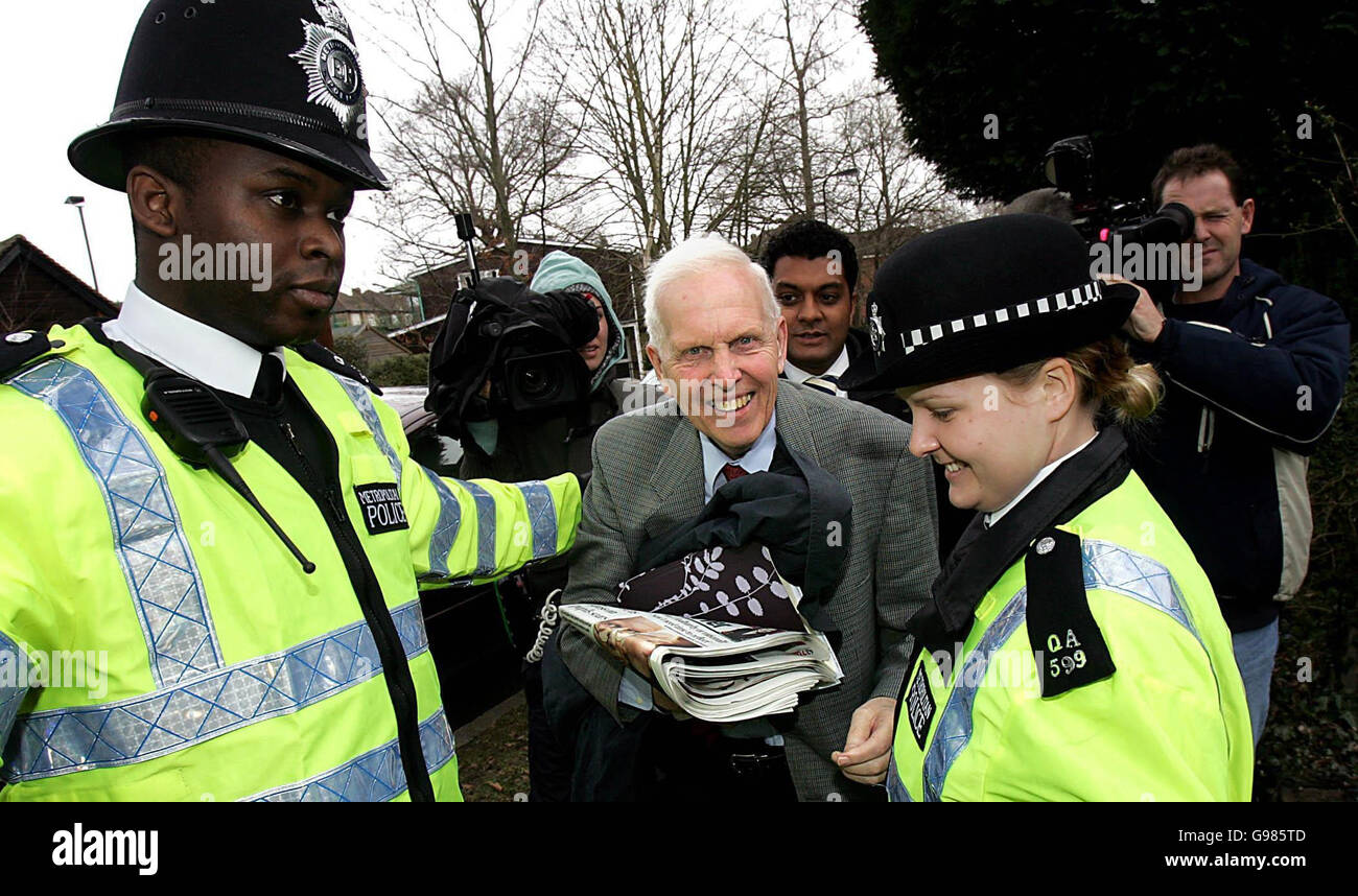 The home of norman kember in pinner hi-res stock photography and images ...
