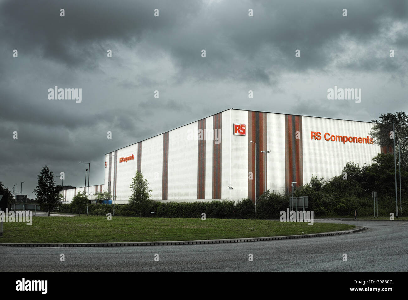 Components factory hi-res stock photography and images - Alamy