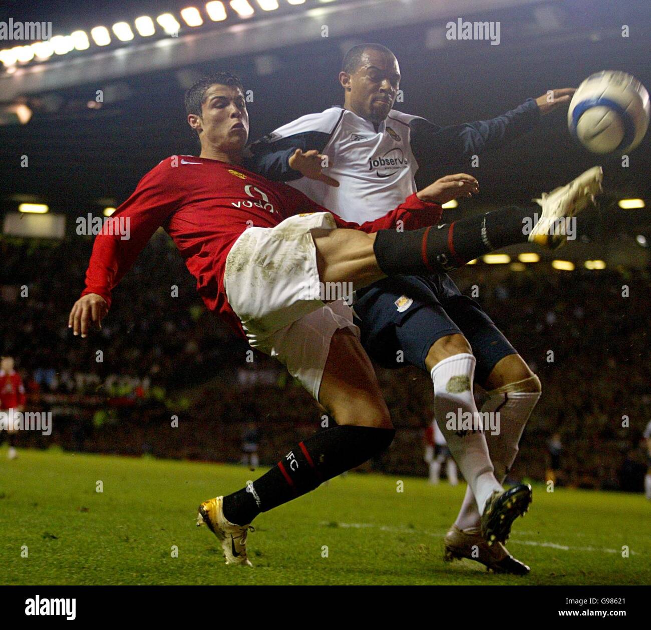 West ham uniteds daniel gabbidon and manchester uniteds cristiano ...