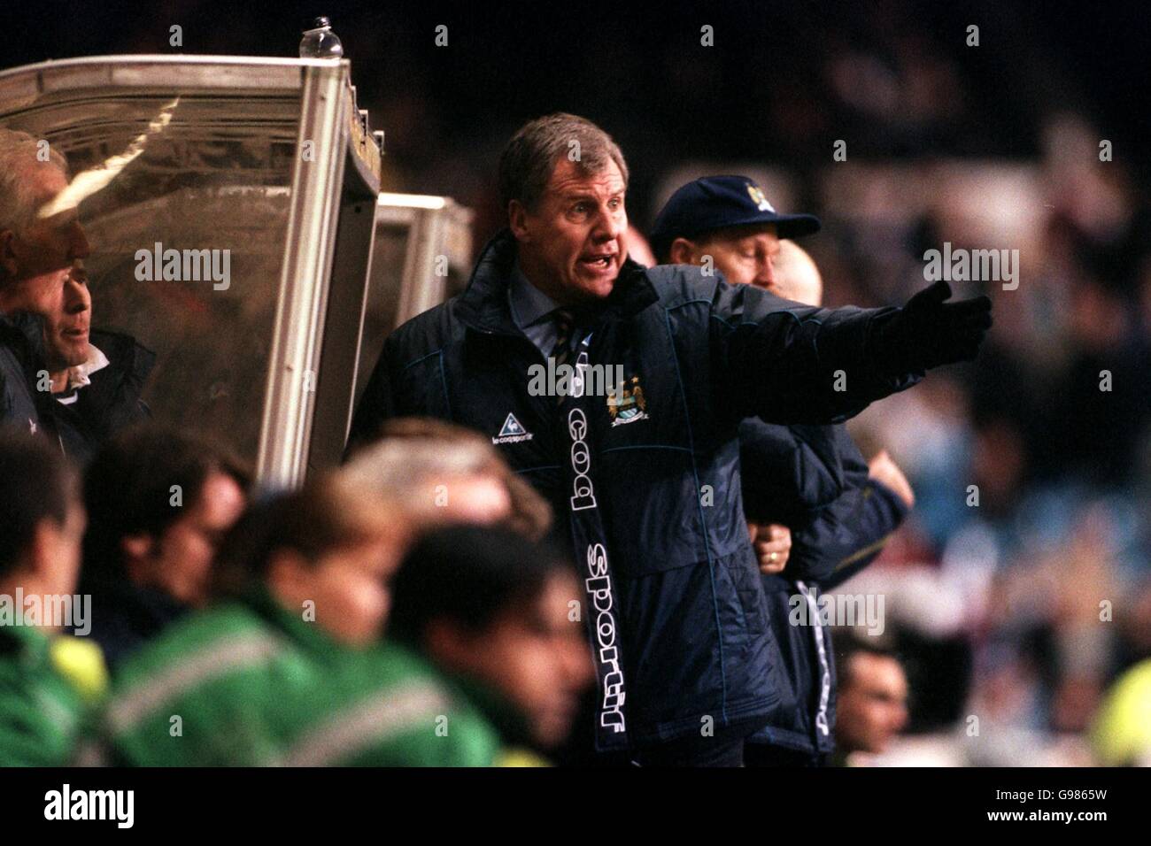 Manchester citys manager joe royle shouts out instructions hi-res stock ...