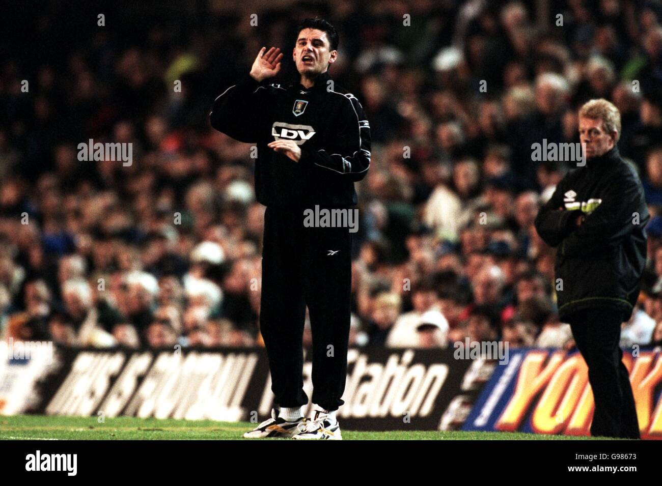 Aston villa manager john gregory hi-res stock photography and images ...