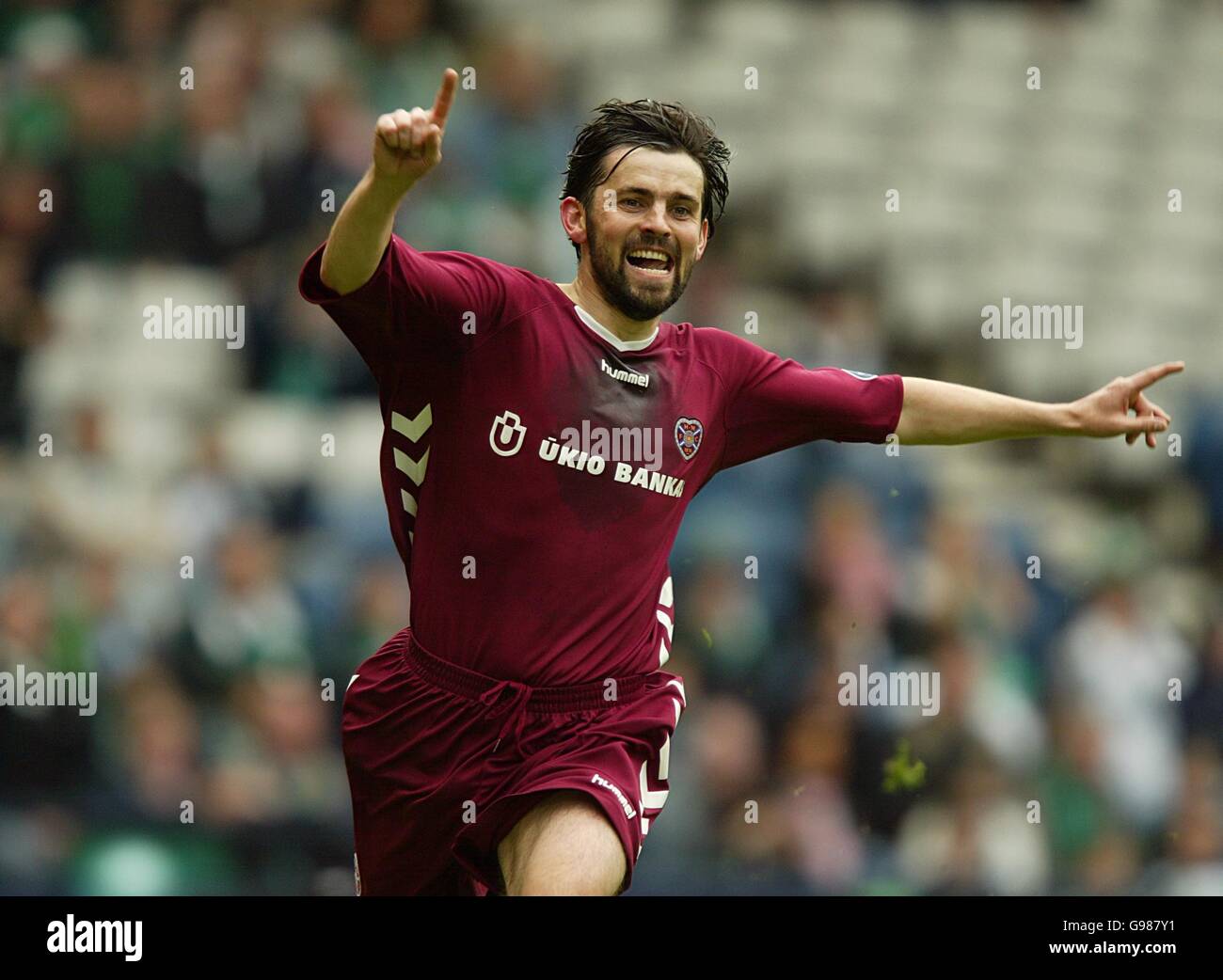 Paul hartley heart of hi-res stock photography and images - Alamy