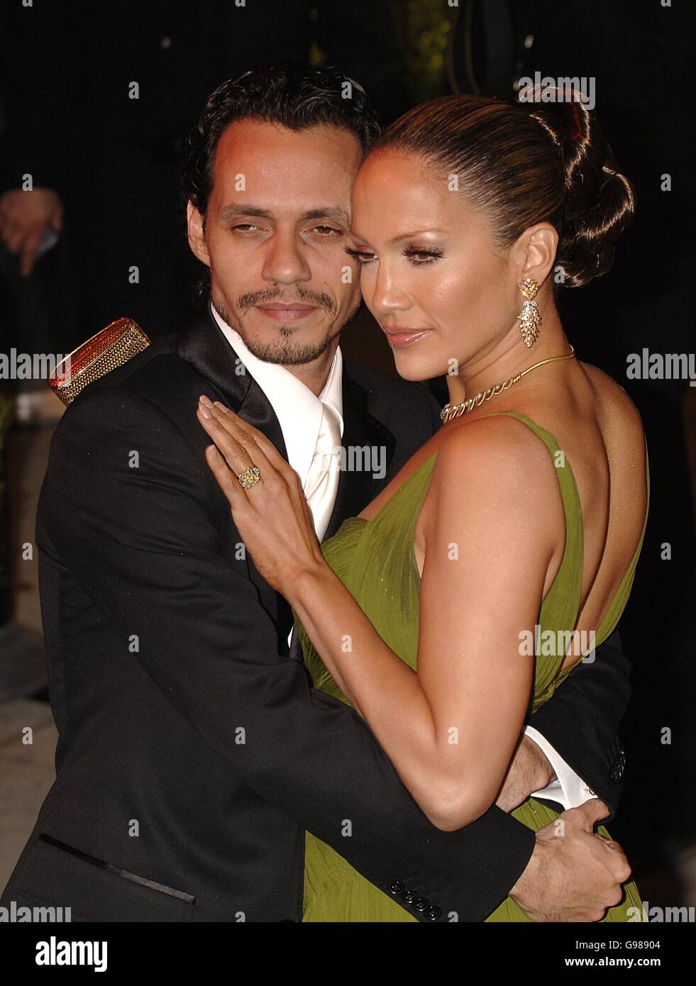 Jennifer lopez on red carpet hi-res stock photography and images - Alamy