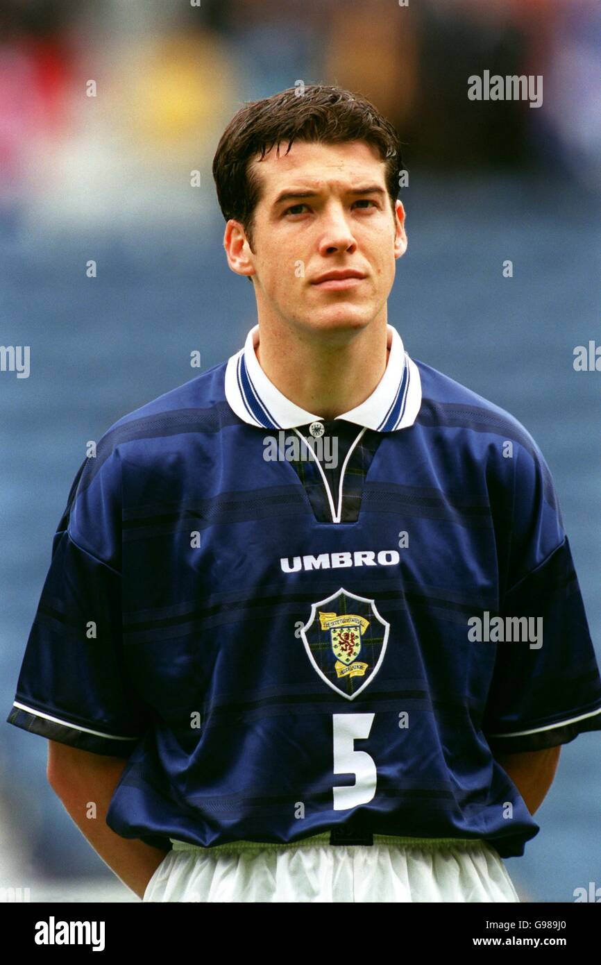 Euro 2000 scotland hi-res stock photography and images - Alamy