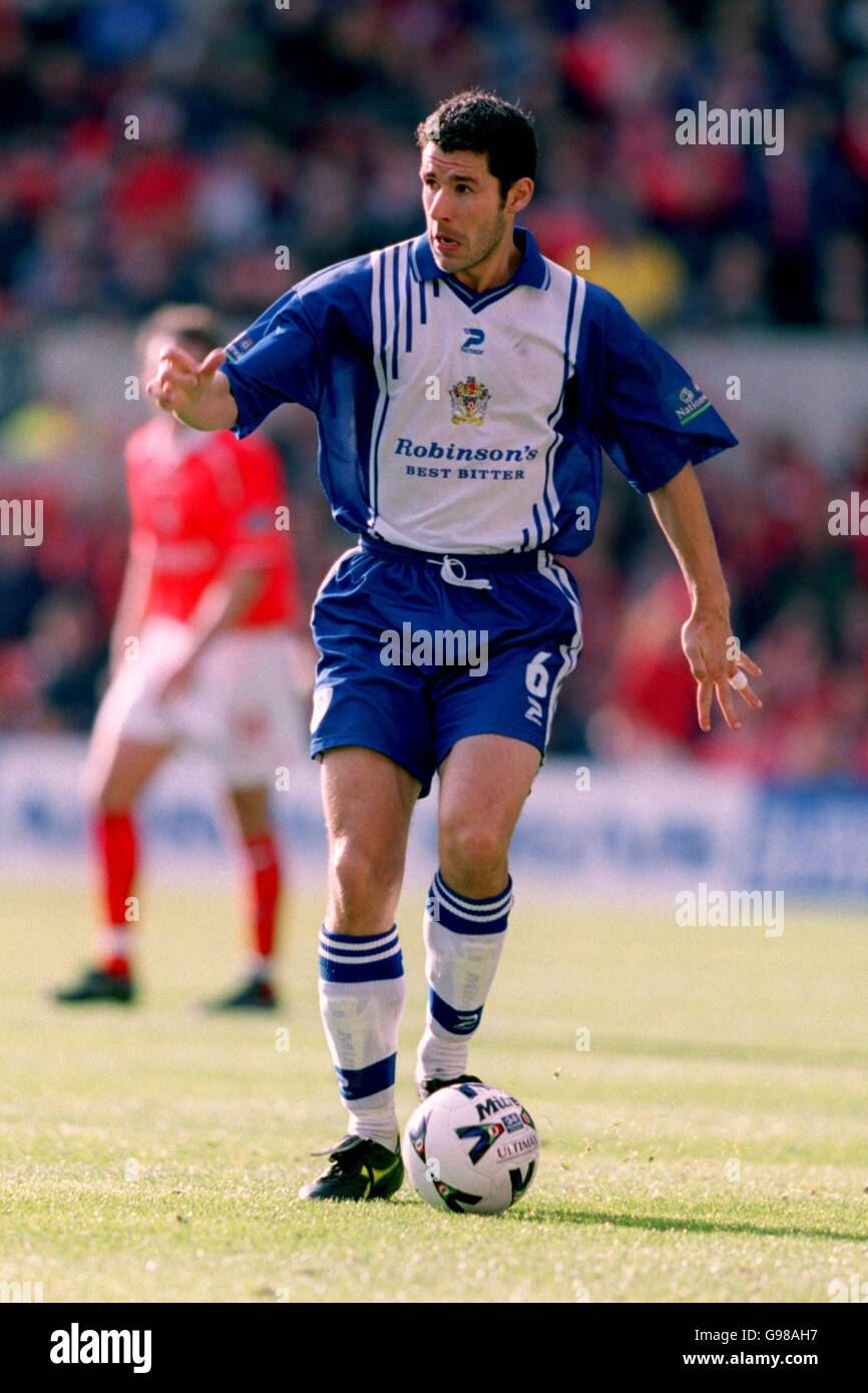 Martin mcintosh stockport county hi-res stock photography and images ...
