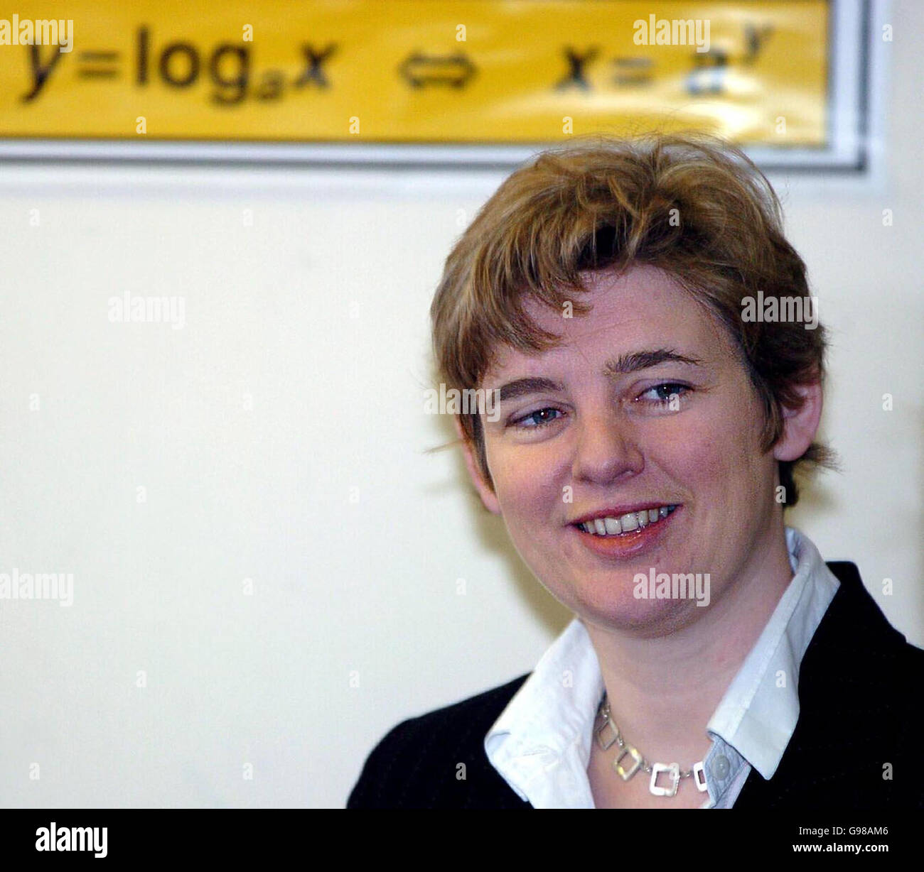 Labour win london votes hi-res stock photography and images - Alamy