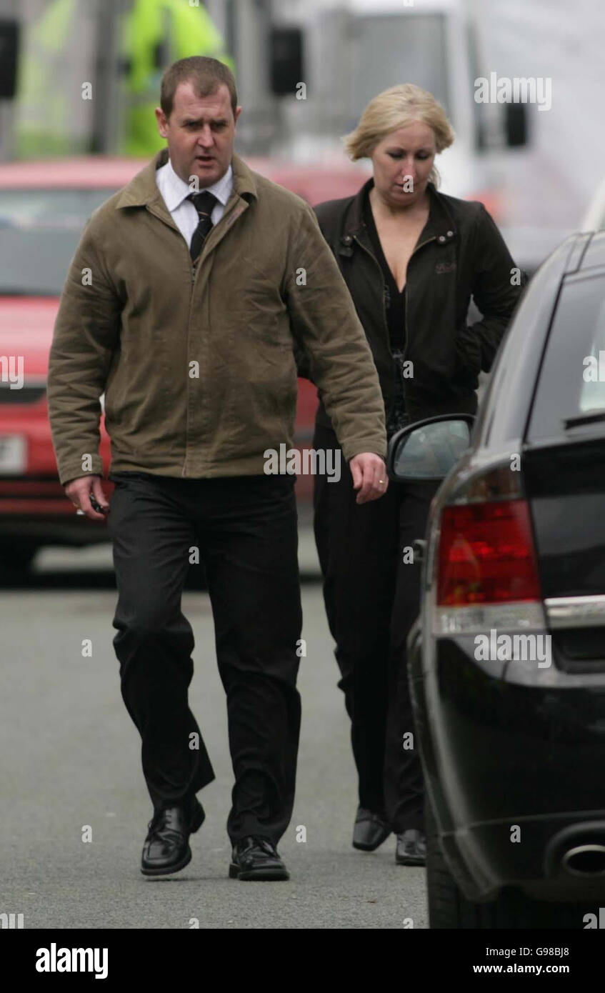 Amanda Carter (known as Manda) the mother of Samantha, 16, Patricia, 10 ...