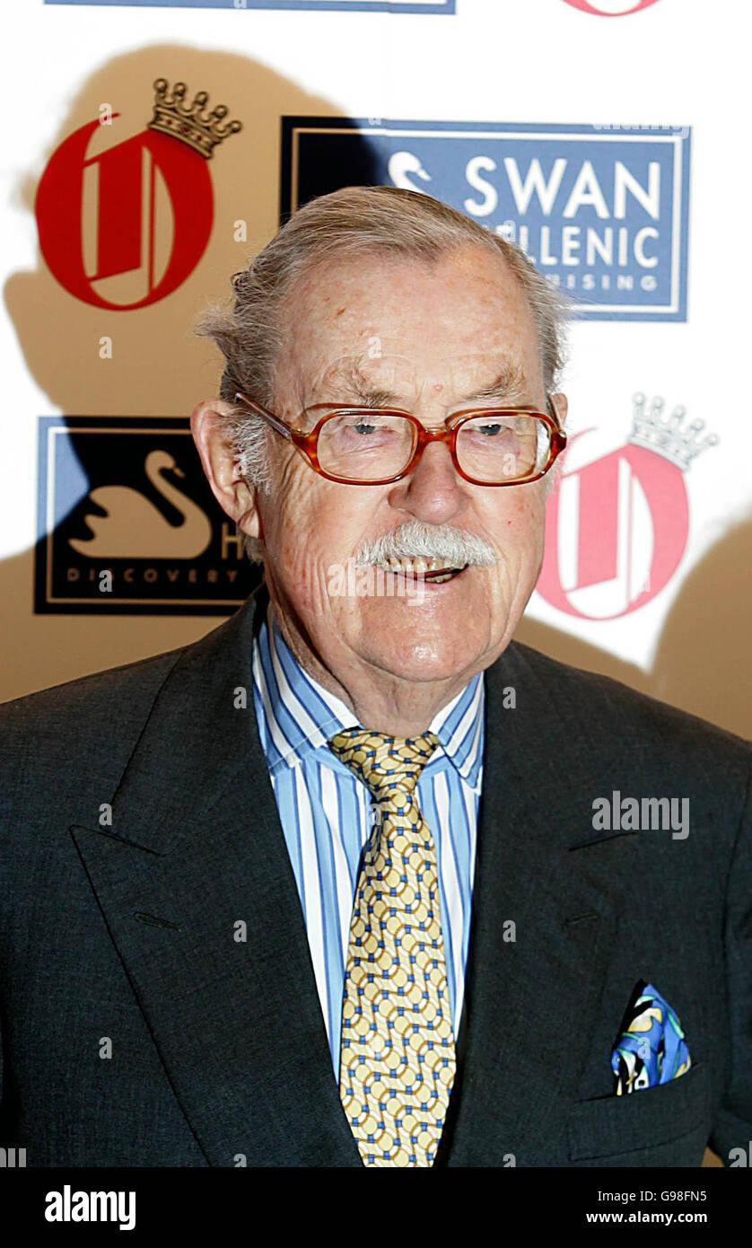 Winner of the war reporter of the year award hi-res stock photography ...