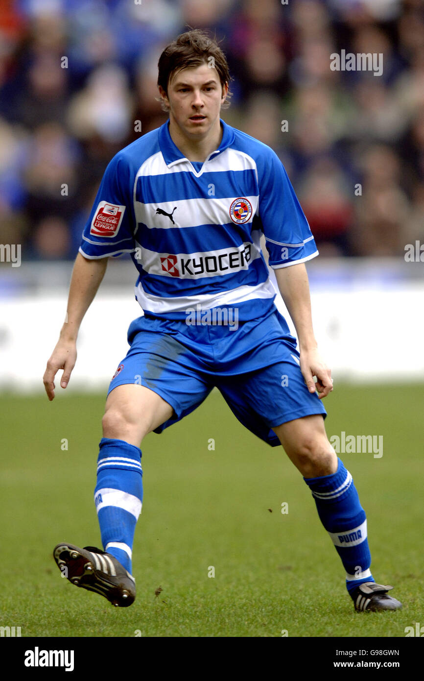 John oster reading hi-res stock photography and images - Alamy