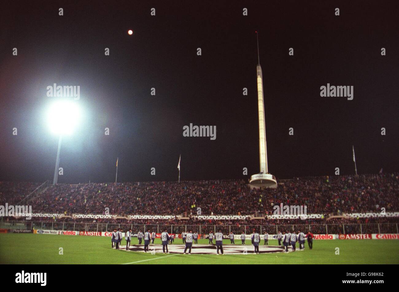 Featuring the champions league logo in the centre circle hi-res stock photography and images - Alamy