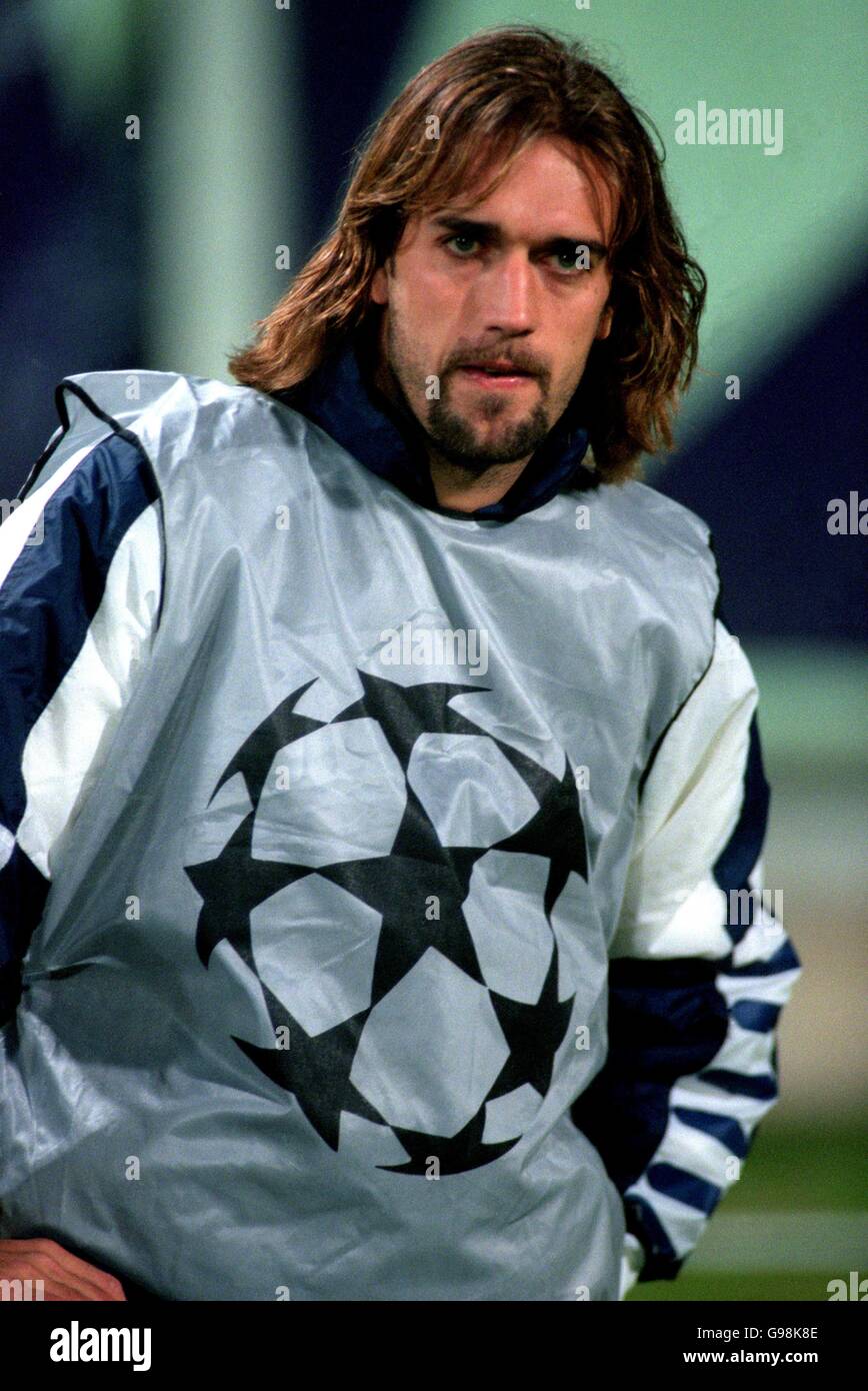 Gabriel batistuta fiorentina hi-res stock photography and images - Alamy