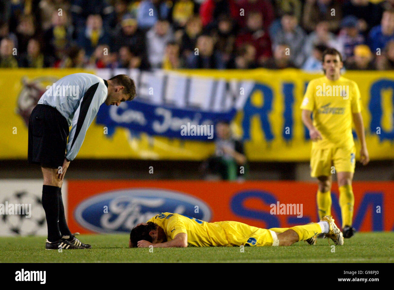 Referee alain hamer that villarreals guillermo is hurt hi-res stock ...