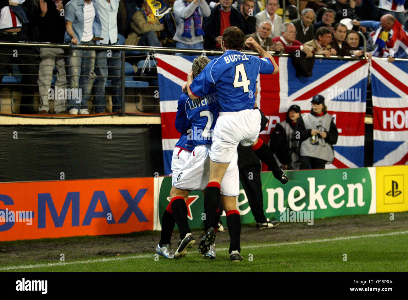 Rangers peter lovenkrands celebrates scoring with his team mates hi-res ...