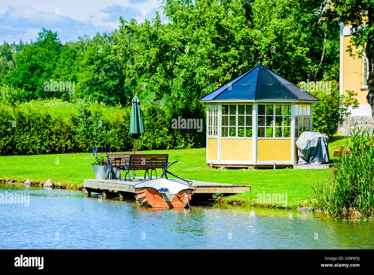 Outdoor f hi-res stock photography and images - Alamy