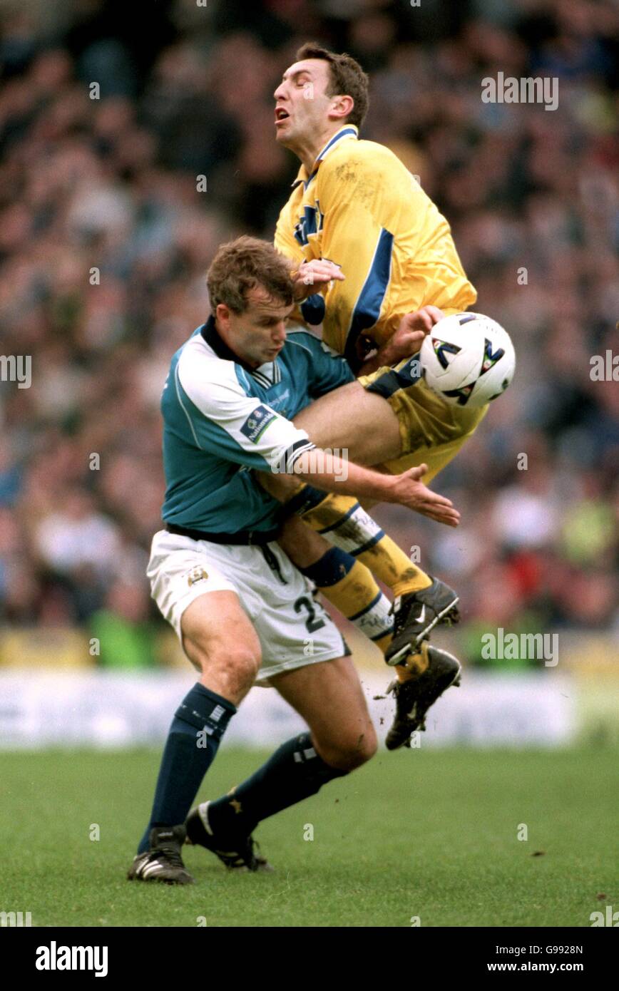 Richard jobson leeds hi-res stock photography and images - Alamy