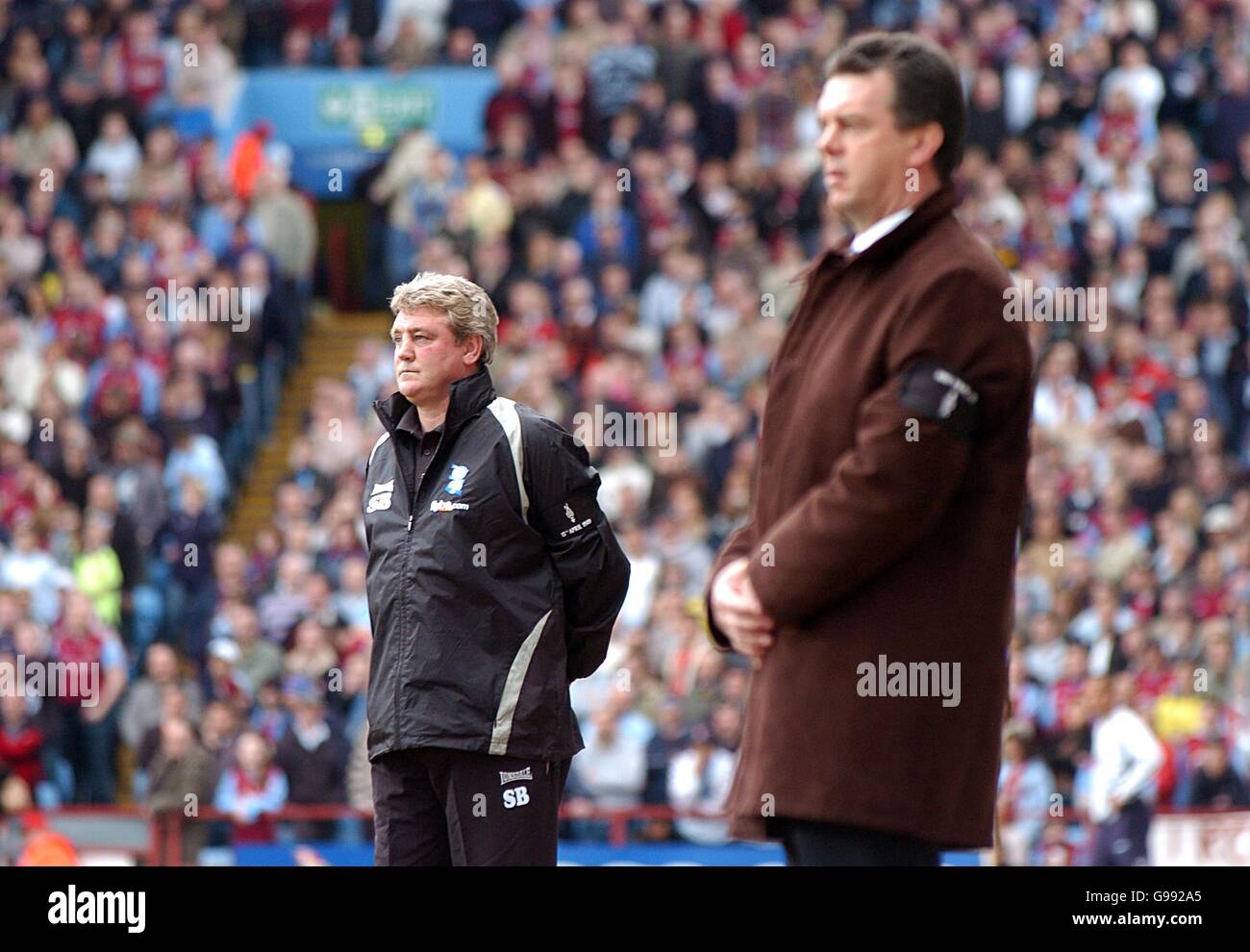 Birmingham City manager Steve Bruce (l) and Aston Villa manager David O ...